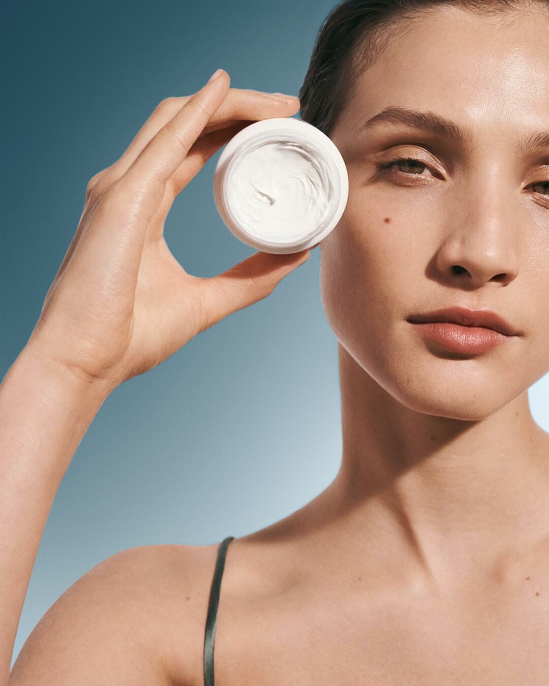 World of La Mer | Skincare & Makeup | La Mer Official Site