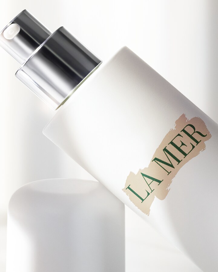 Moisturizers & Emulsions | Moisturizing Face Creams | La Mer Official Site